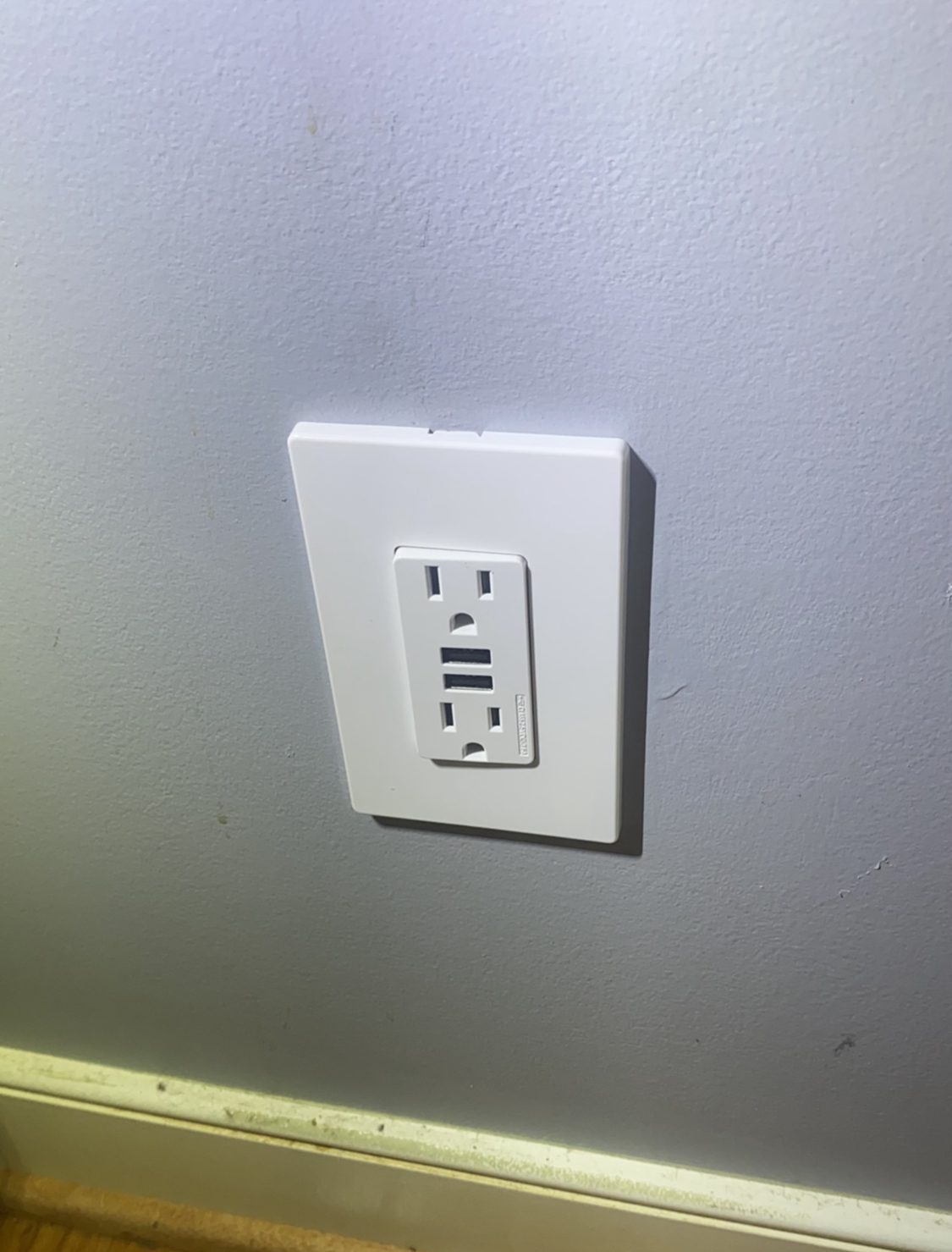 How to Install a USB Outlet - Richmond Home Inspector